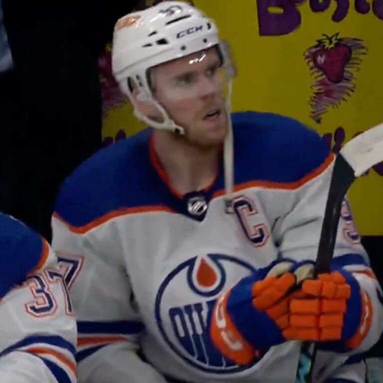 Connor McDavid loses his cool on the bench, explains his angry reaction ...