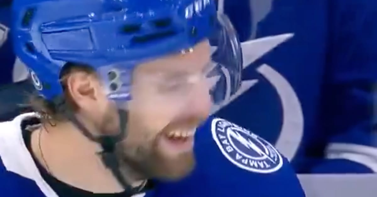 Heated discussion between Brandon Hagel and Aho goes viral