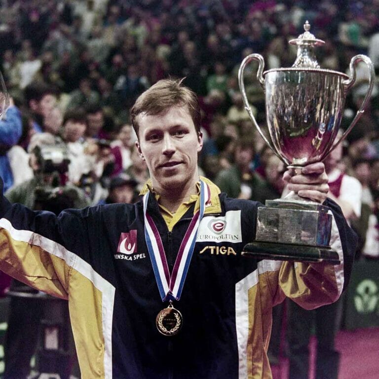 När Jan-Ove Waldner skrev idrottshistoria och sedan gjorde det mest ...