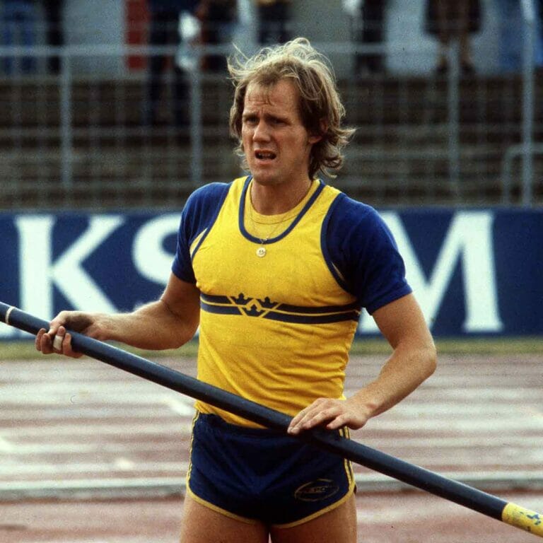 Legendaren Kjell Isaksson avslöjar det enda han inte kan släppa från ...